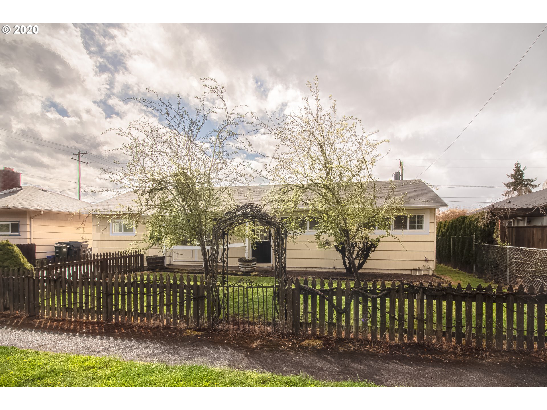 Vineyard Properties | Peggy Hoag Group