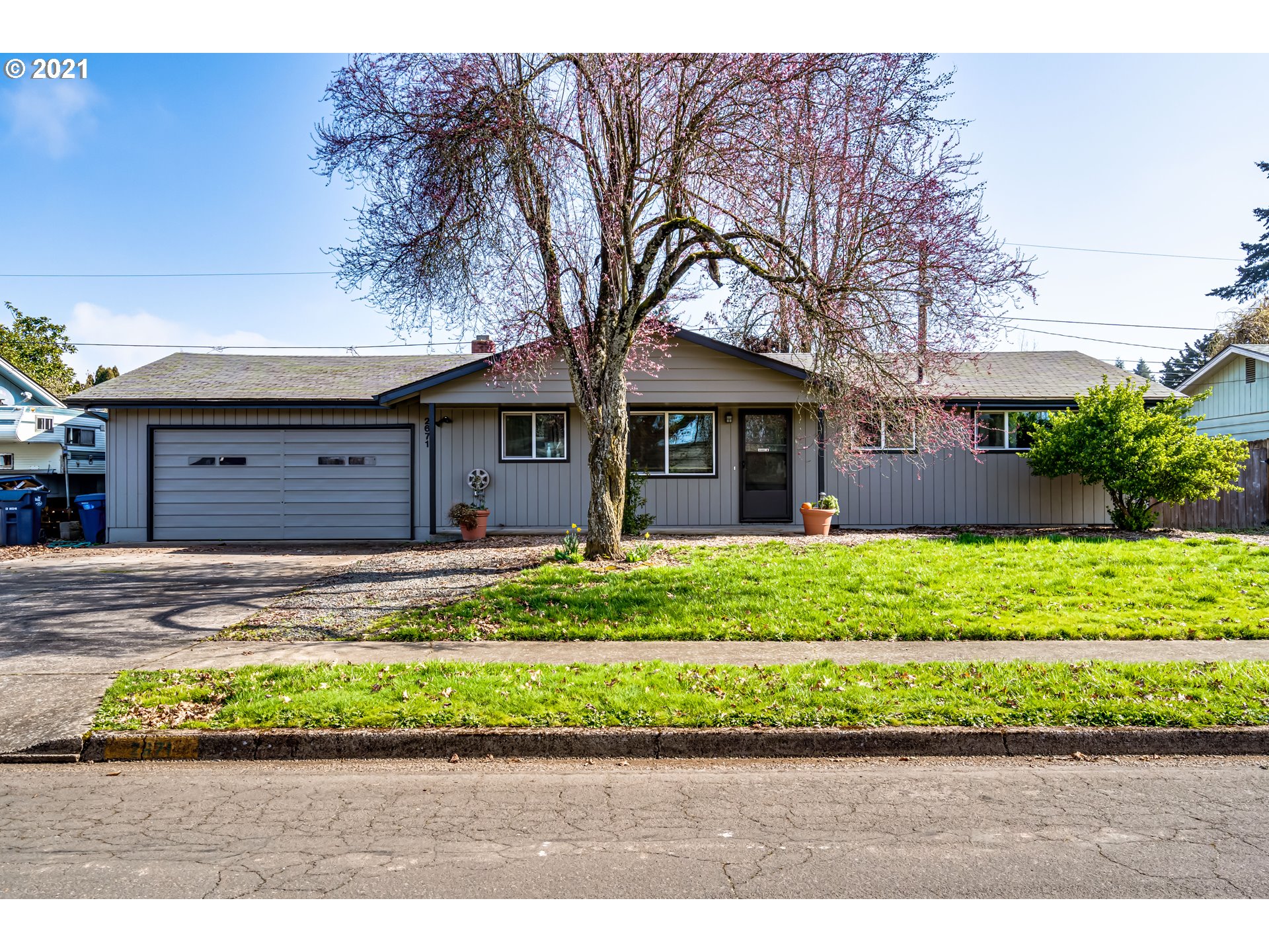 2671 Gay St, Eugene, OR 97408