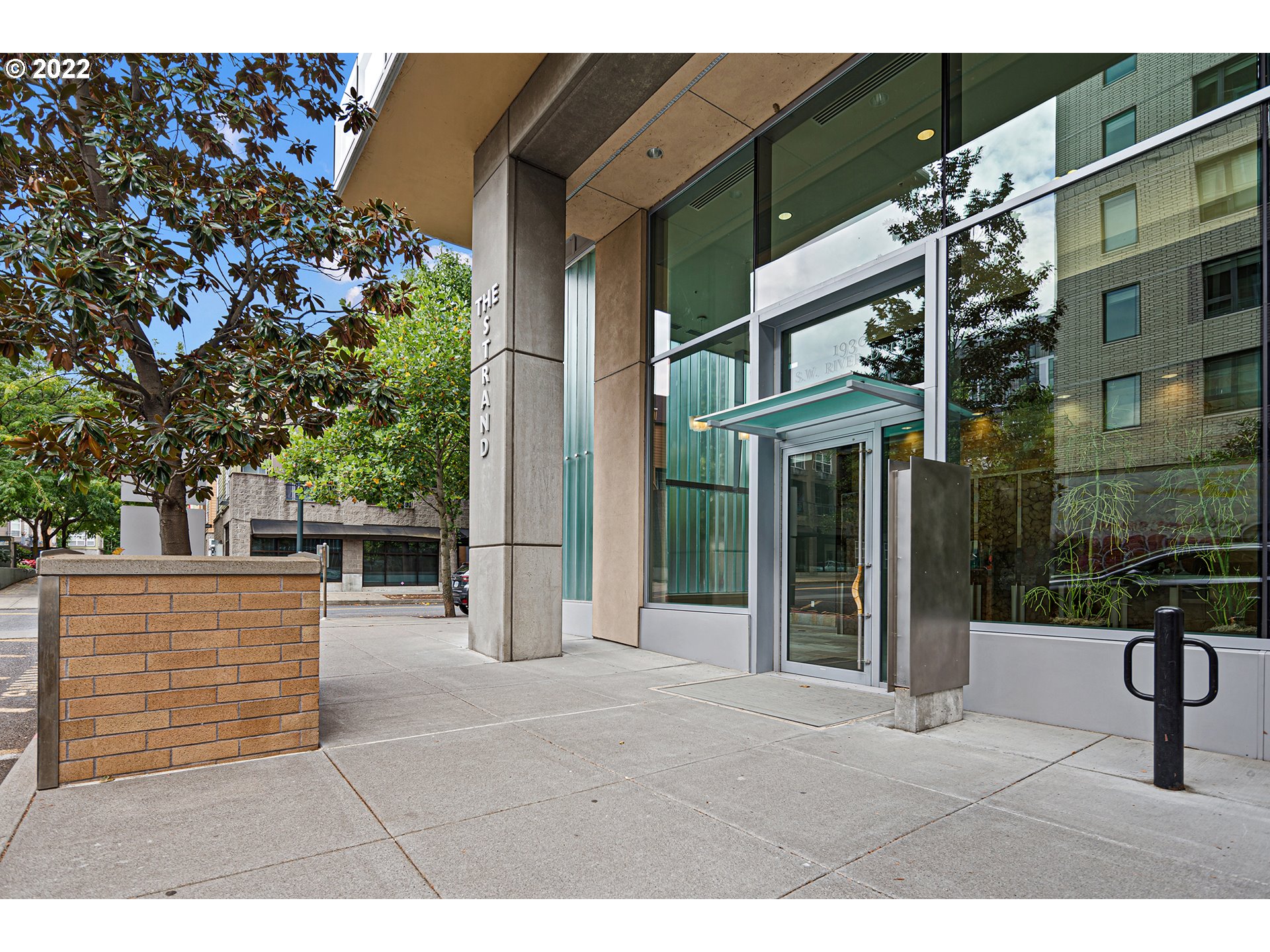 THE STRAND Condos For Sale in PORTLAND | Portland Condo Mania!