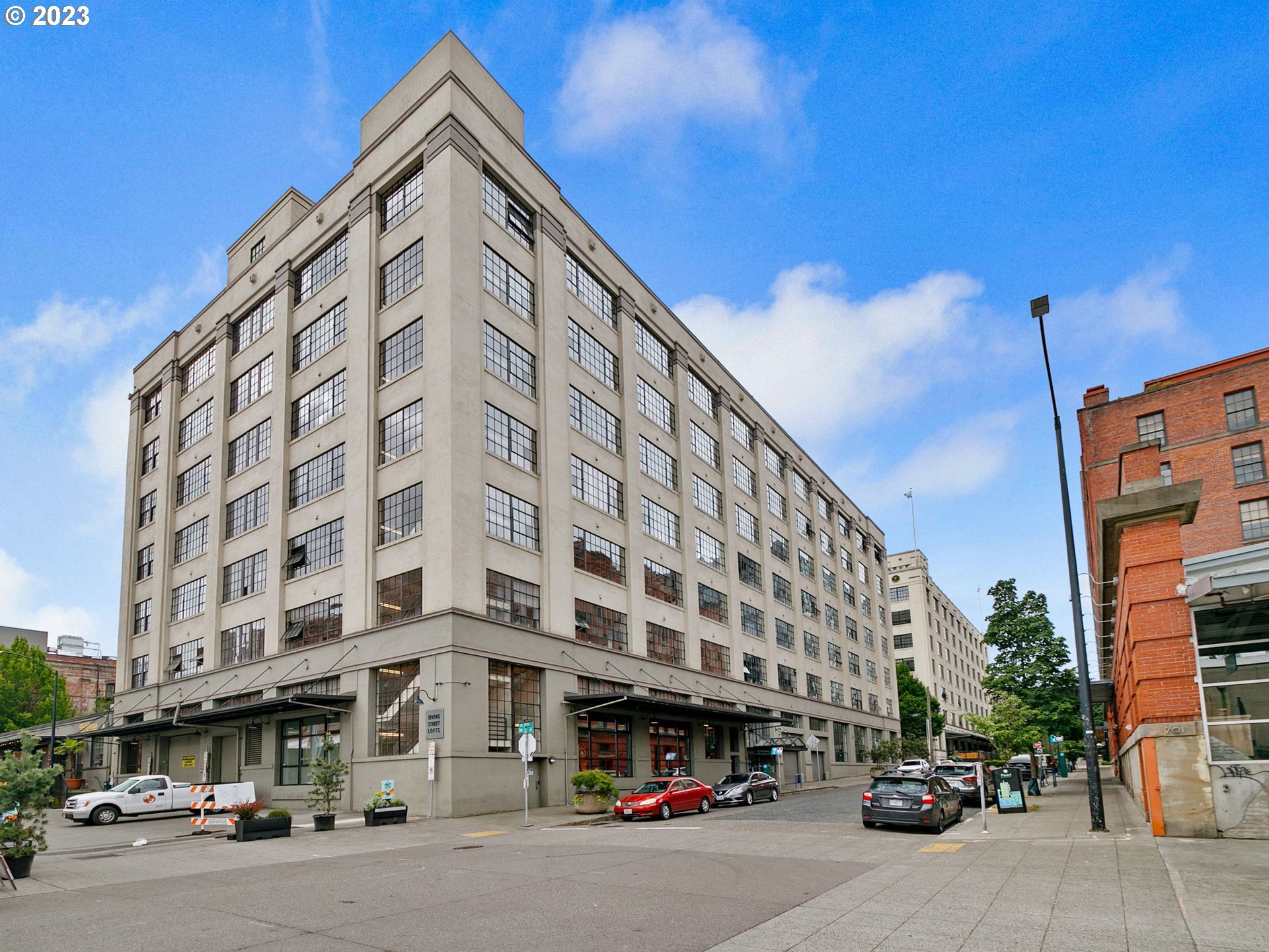 IRVING STREET LOFTS For Sale in PORTLAND | Portland Condo Mania!