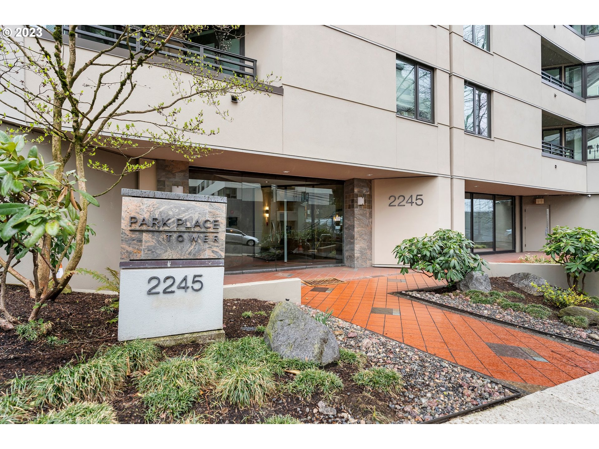 PARK PLACE TOWER Condos For Sale in PORTLAND | Portland Condo Mania!