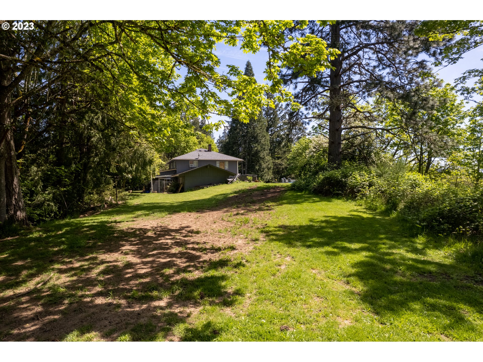 Real Estate - MORE Realty