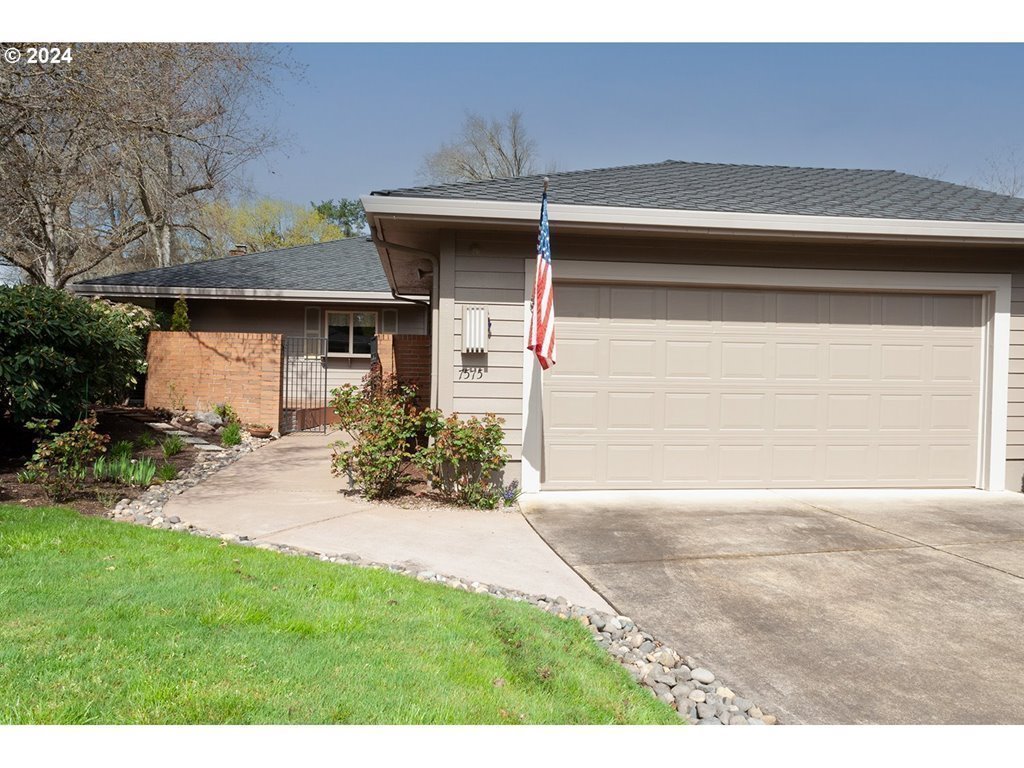 7575 SW MIDDLE GREENS RD , Wilsonville , Oregon OR