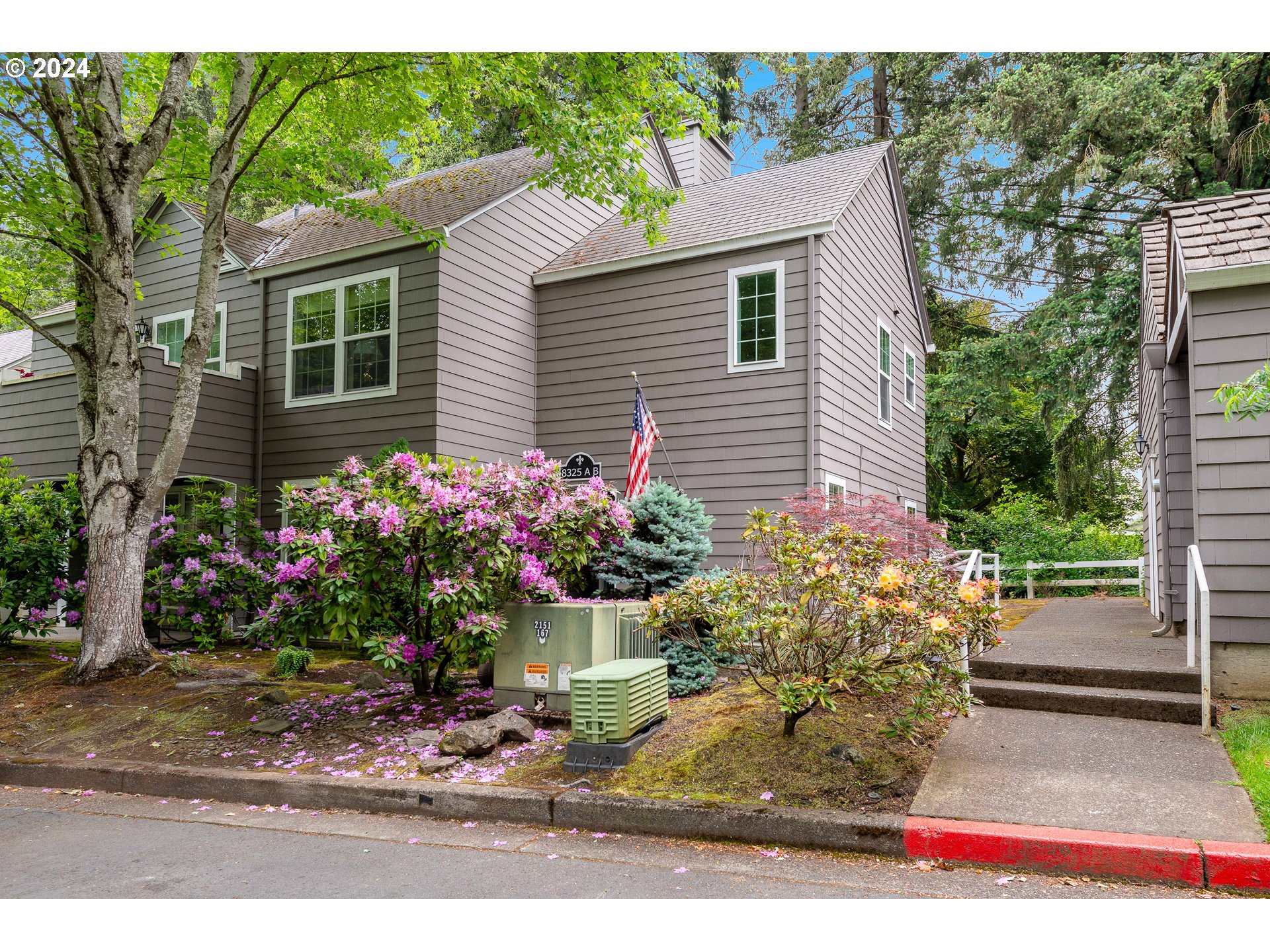 8325 SW CURRY DR B , Wilsonville , Oregon OR